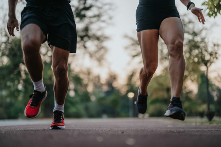 Muscler les mollets : 7 exercices et conseils efficaces